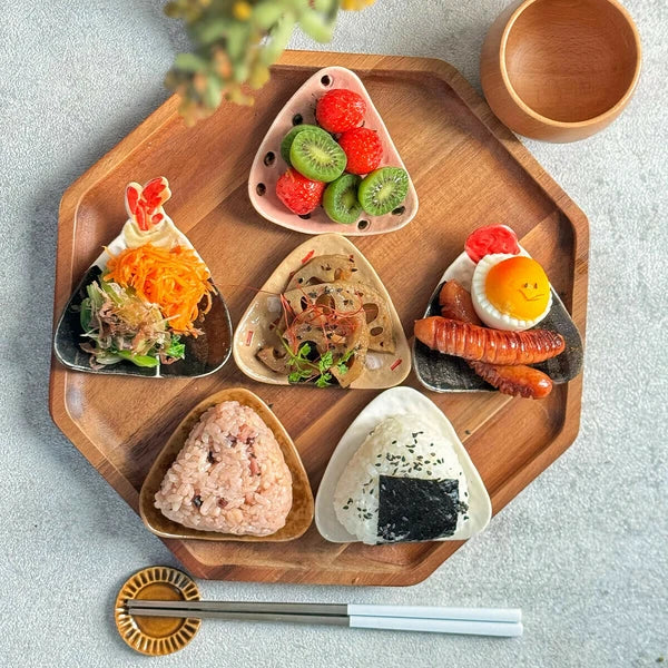 Onigiri Small Plate (3 Designs) – heyhappypuff